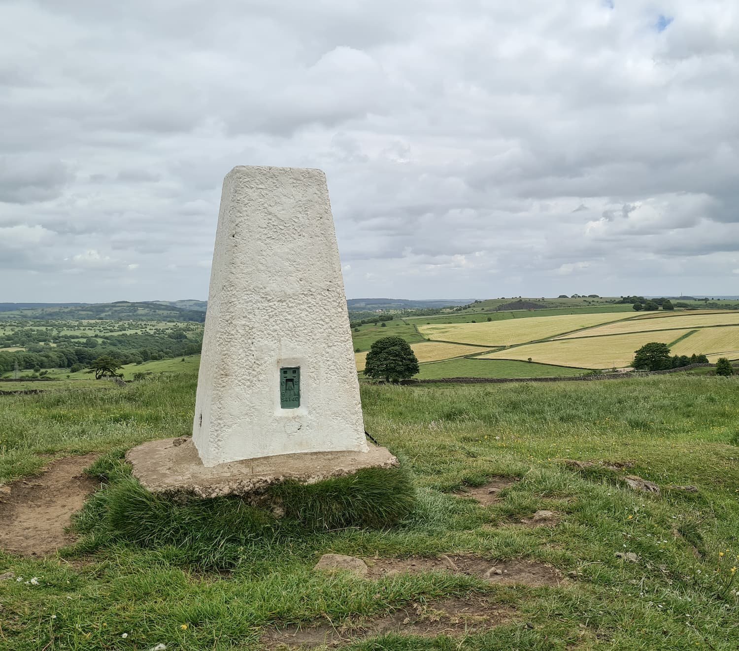 Harboro Rocks and Bolehill | 9 Miles