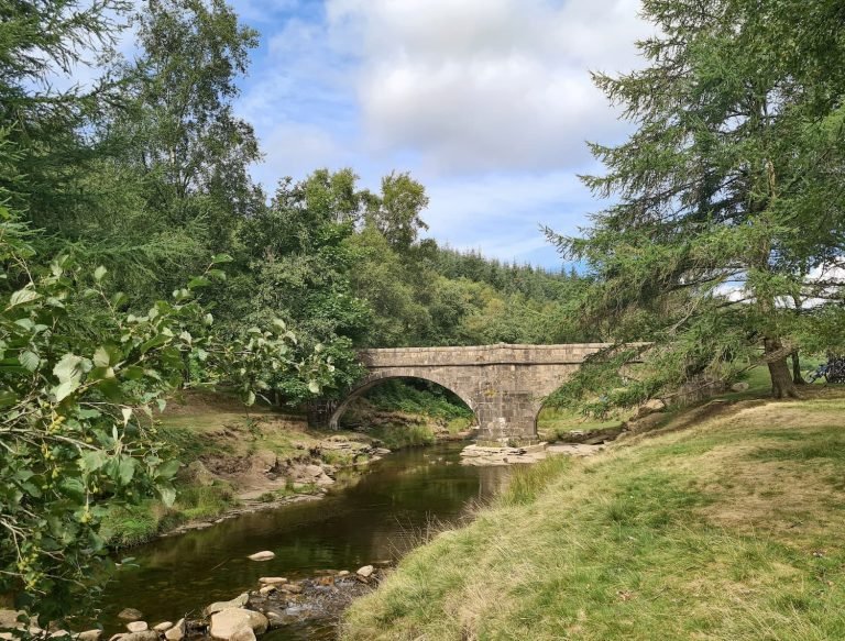 Derwent Reservoir and Slippery Stones Walk | 10 Miles