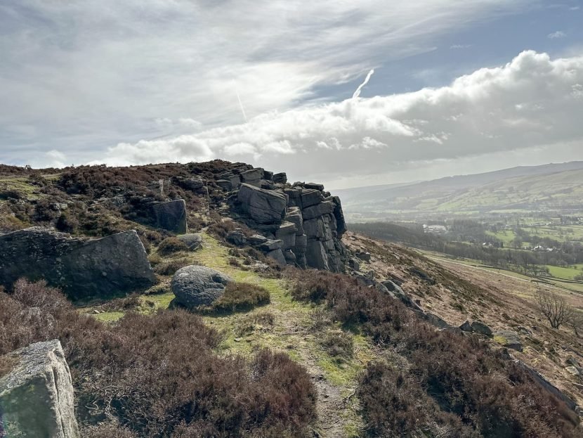 Scenic Bamford Edge and Stanage Edge | 9 Miles