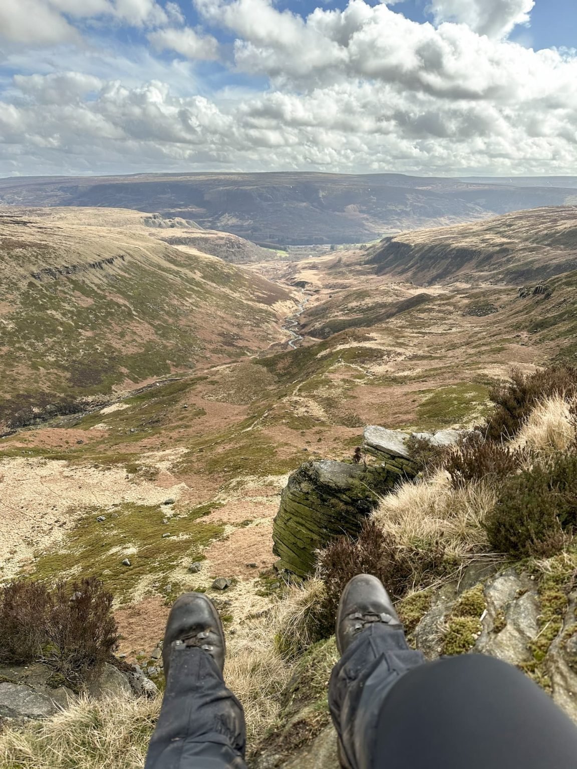 Kinder Downfall Walk via Nether Red Brook Scramble | 7 Miles