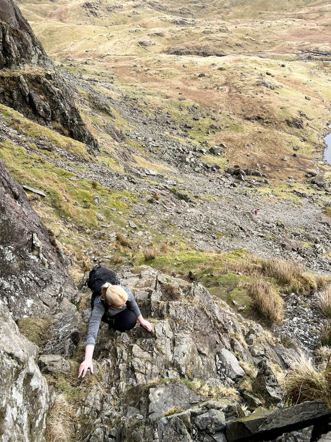 Langdale Pikes Circular via Jack's Rake | 8 Miles | 7 Wainwrights