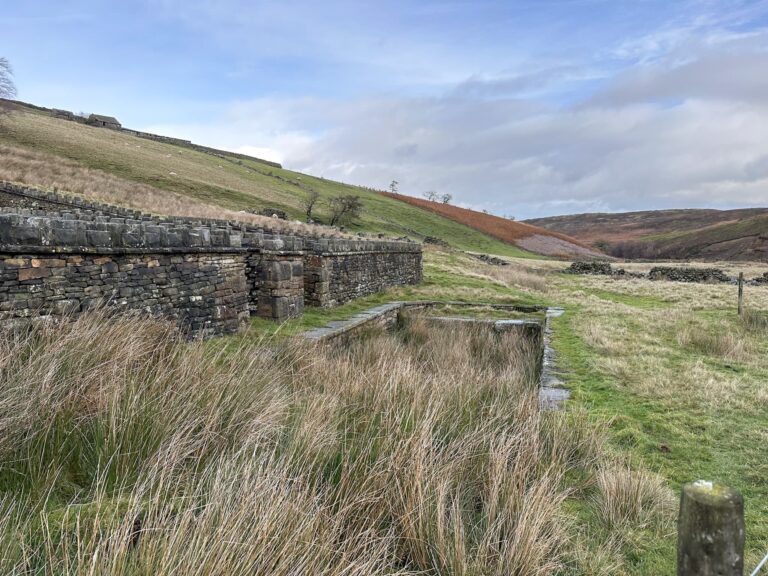 Langsett Reservoir and Langsett Moors Circular Walk | 5 Miles