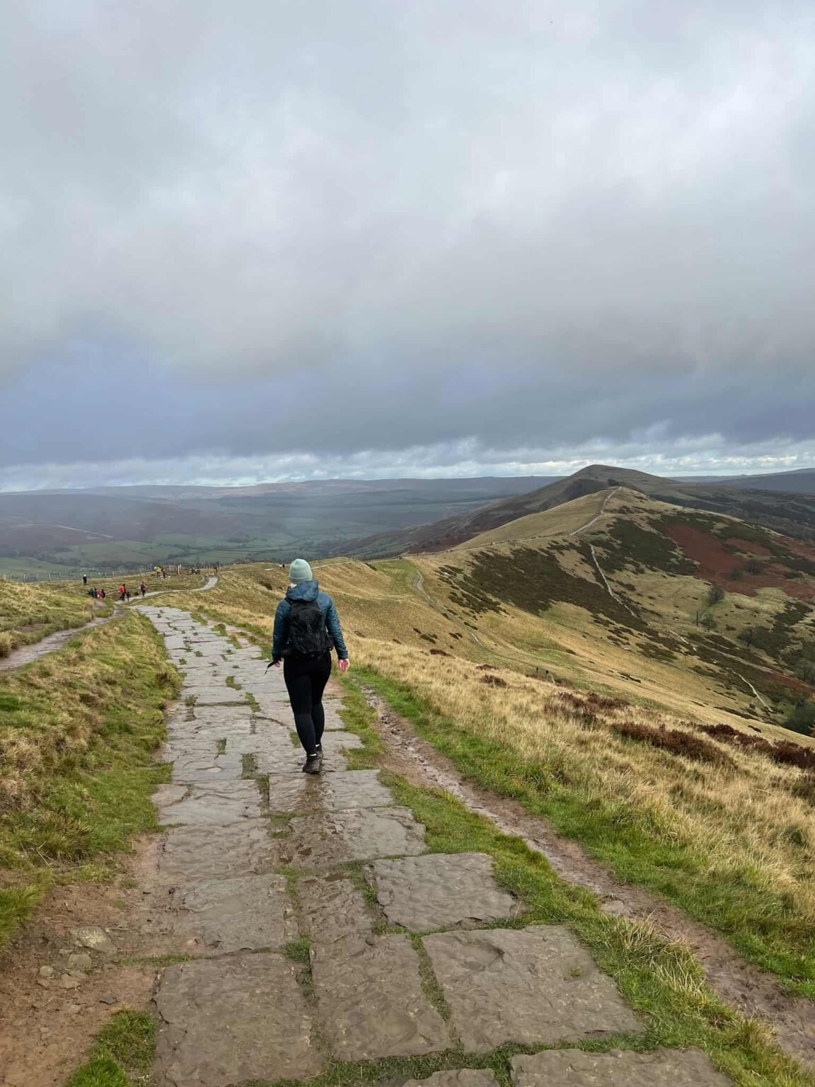Castleton Mam Tor Walk | 4.5 Miles | The Wandering Wildflower